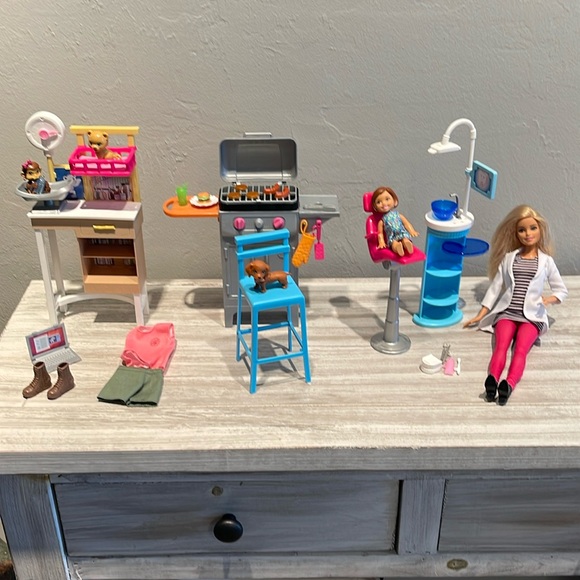 Barbie | Toys | Barbie Play Set Bundle | Poshmark